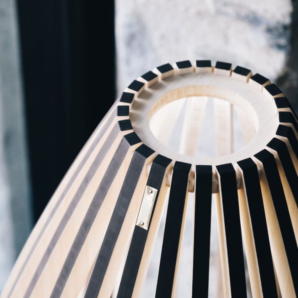 Modern Bamboo Lighting Design for Beautiful Living Spaces - Plantation ...